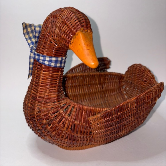 Accents | Vintage Goose Wicker Basket Wings Bow Boho Retro 8s Cottage ...